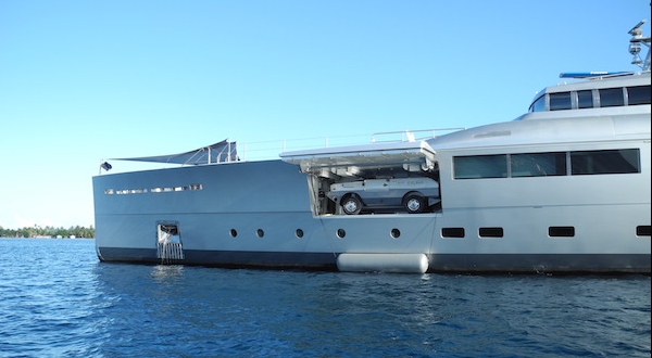 SuperyachtNews.com - Fleet - Exuma's amphibious Jeep