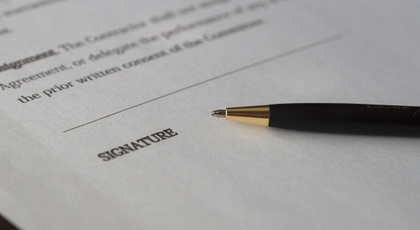 SuperyachtNews.com - Business - Managing the Manager: a Guide to Agreements